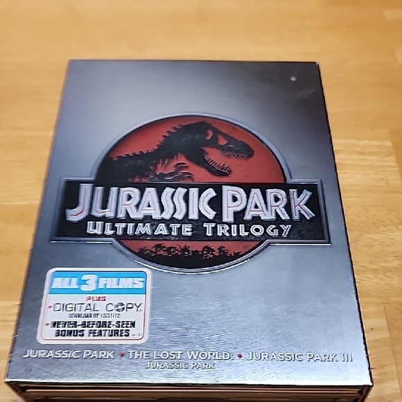 Media | Jurassic Park Ultimate Trilogy Box Set | Poshmark